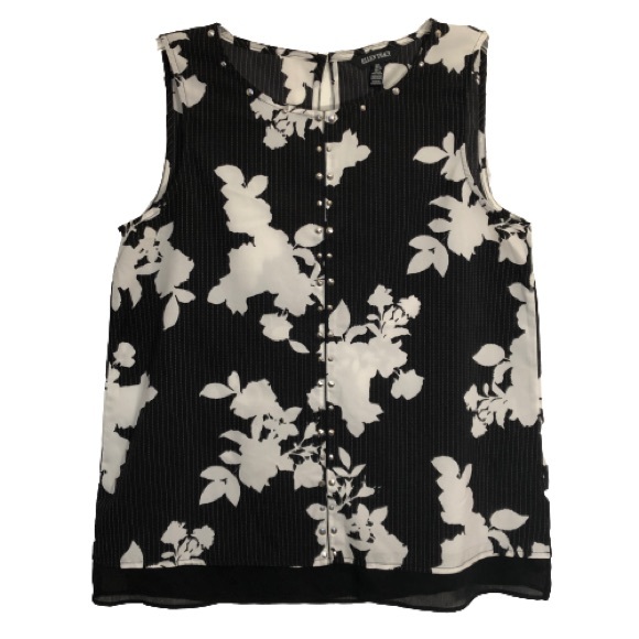 Ellen Tracy | Tops | Ellen Tracy Black White Floral Sleeveless Top ...